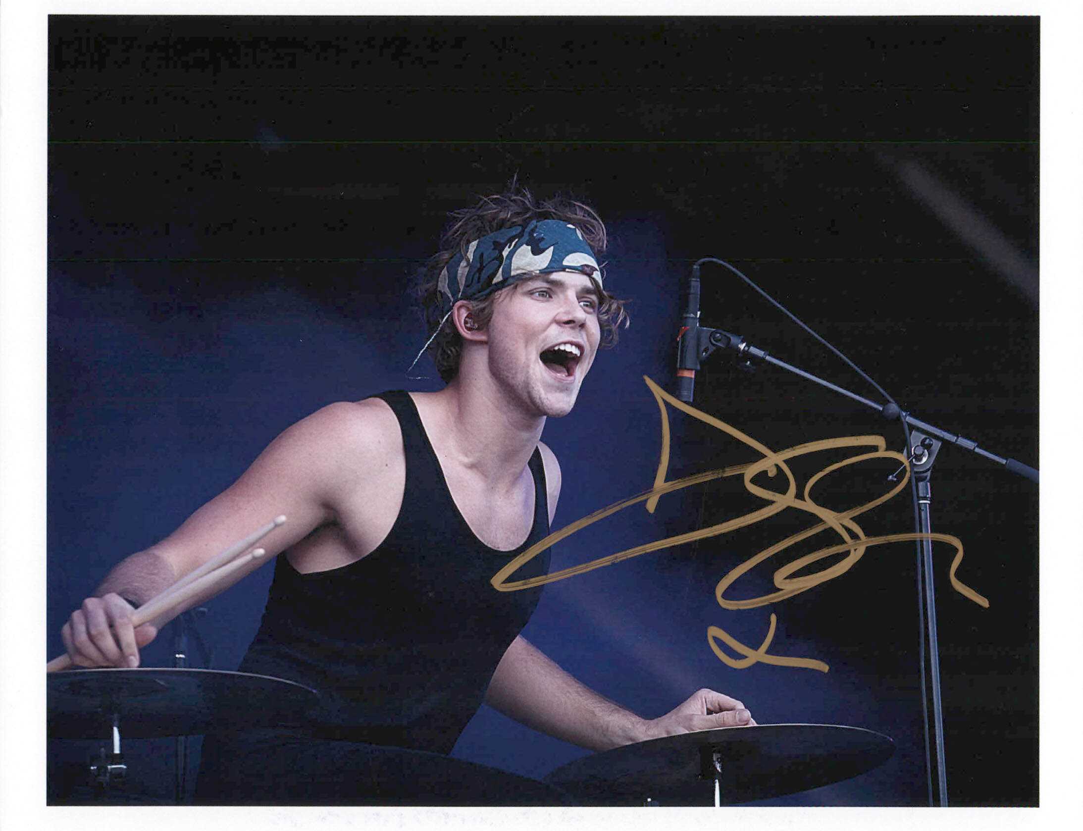 Ashton Irwin Signature Header