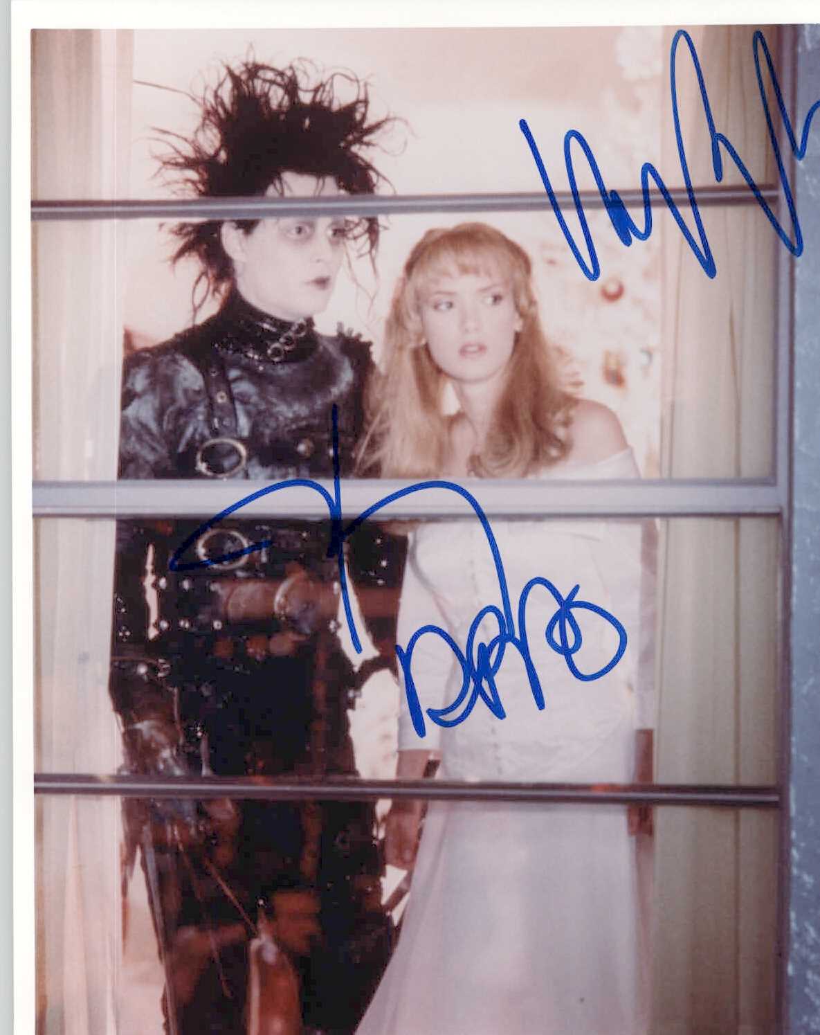 Winona Ryder And Johnny Depp Edward Scissorhands